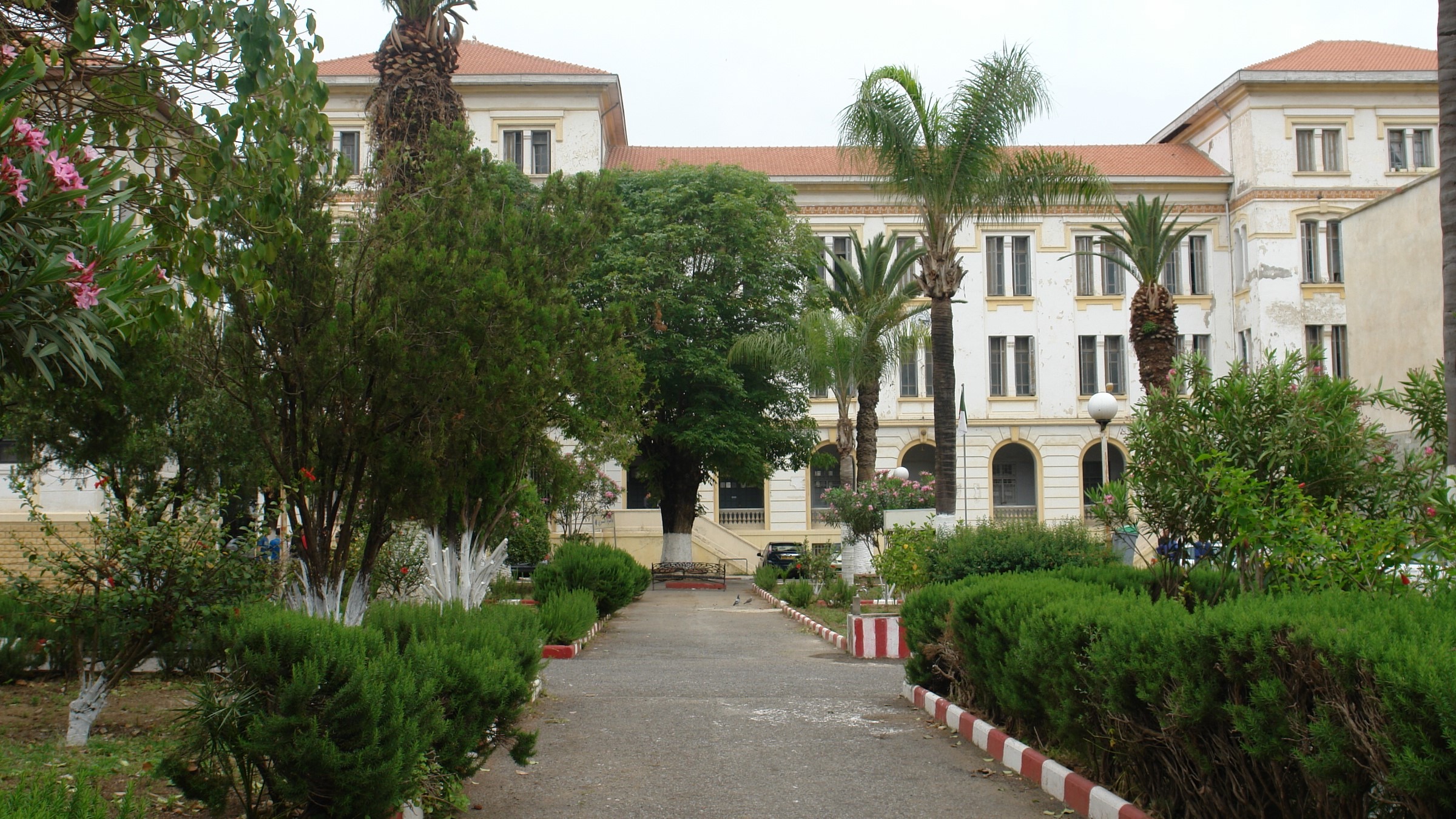 Ecole Nationale Polytechnique ( ENP ), Alger